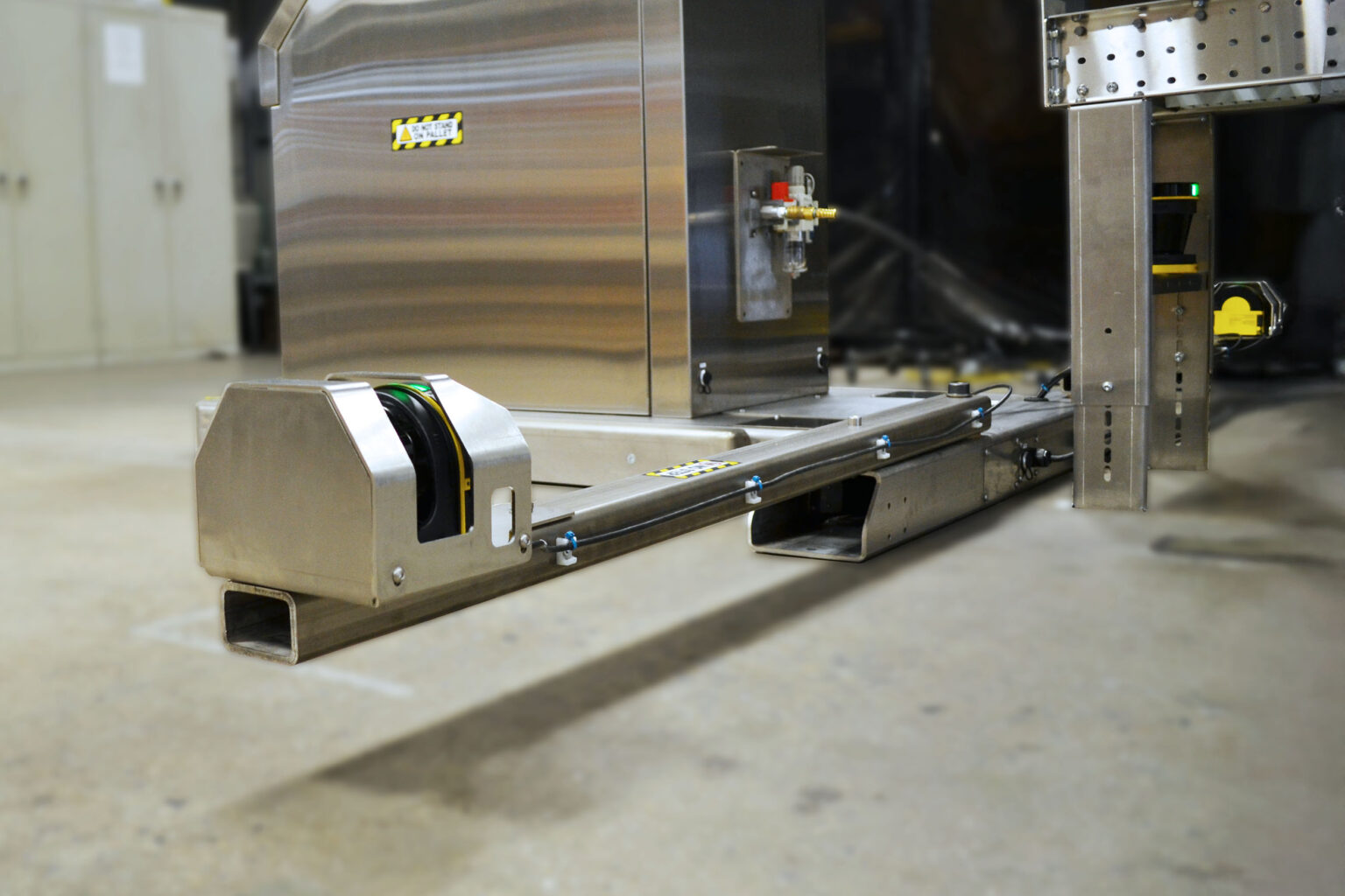 Robotic Palletizers for Material Handling & End-Line Packaging