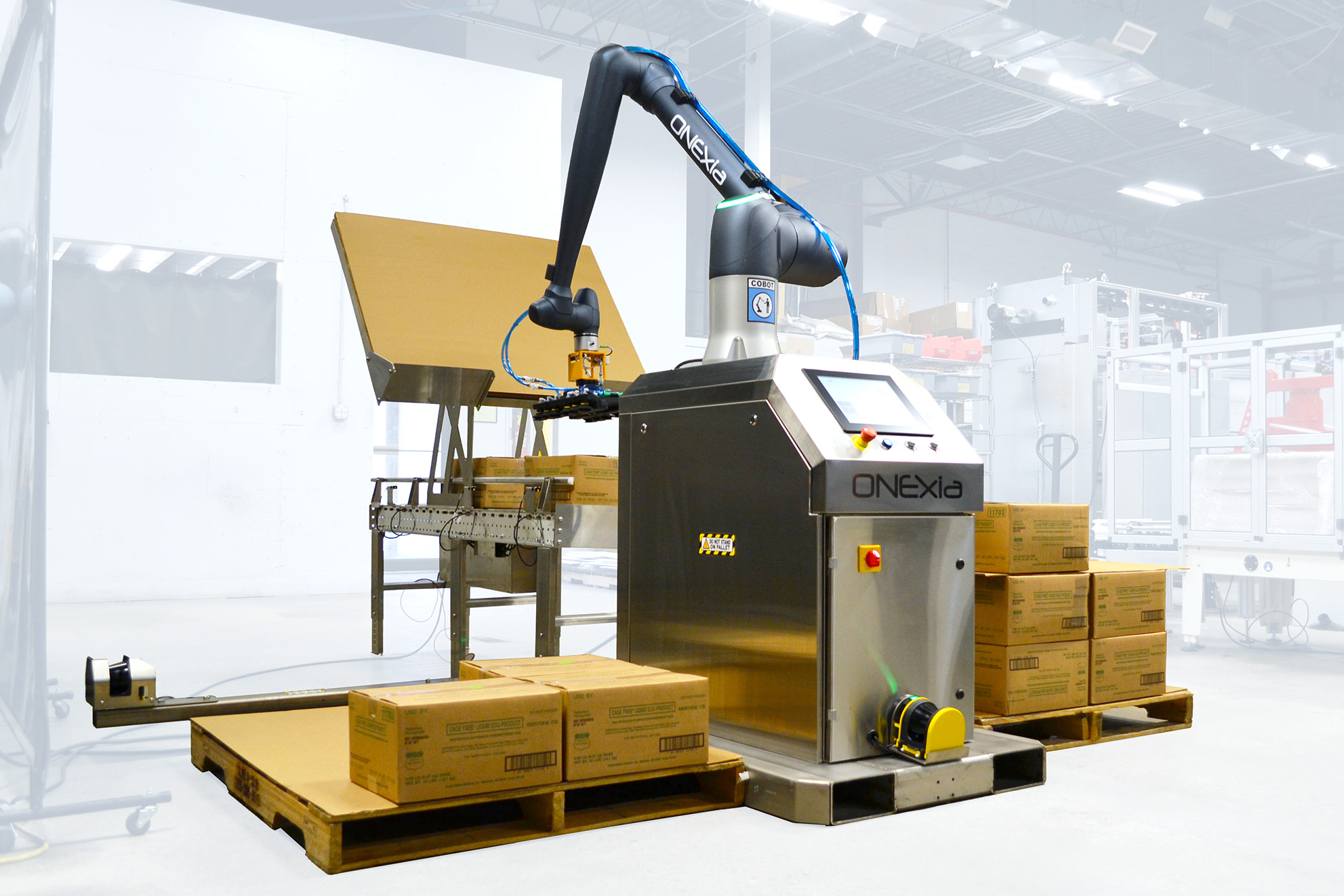 Robotic Case Erector for Automated Packaging Lines